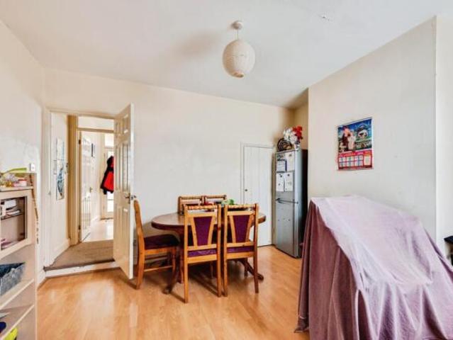 2 bedroom terraced house for sale in Dryden Street, Swindon, Wiltshire, SN1
