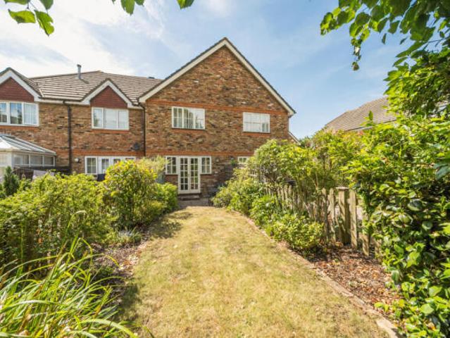 2 bedroom terraced house for sale in Duxberry Close, Bromley, BR2