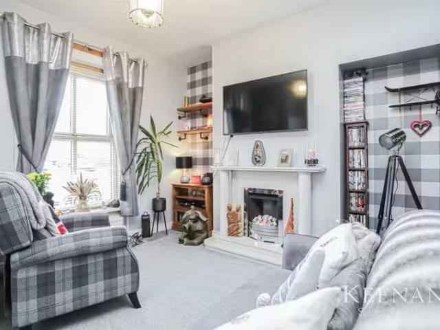 2 bedroom terraced house for sale in Duke Street, Clayton Le M.