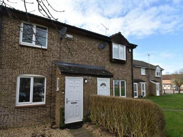 2 Bedroom Terraced House For Sale In Dunstable, Bedfordshire