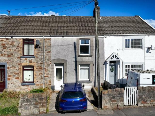 2 bedroom terraced house for sale in Dunvant Road, Dunvant, Swansea, SA2