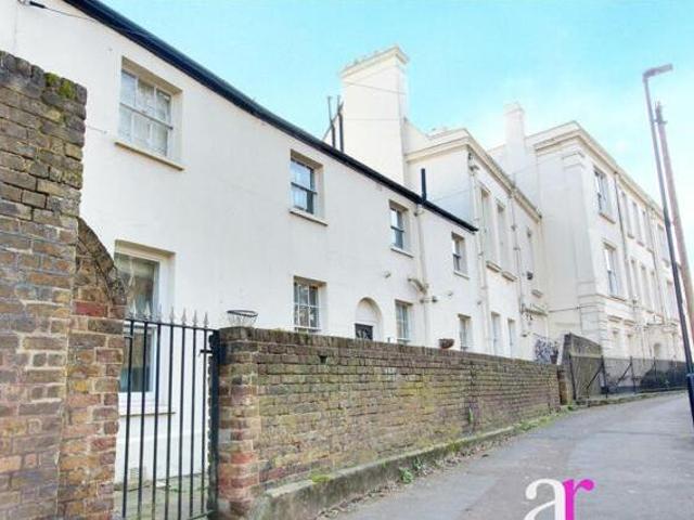 2 Bedroom Terraced House For Sale In Enfield, Middlesex