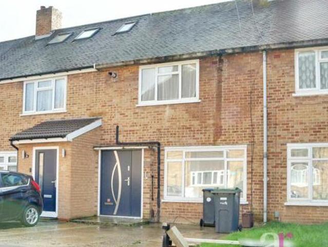 2 Bedroom Terraced House For Sale In Enfield, Middlesex