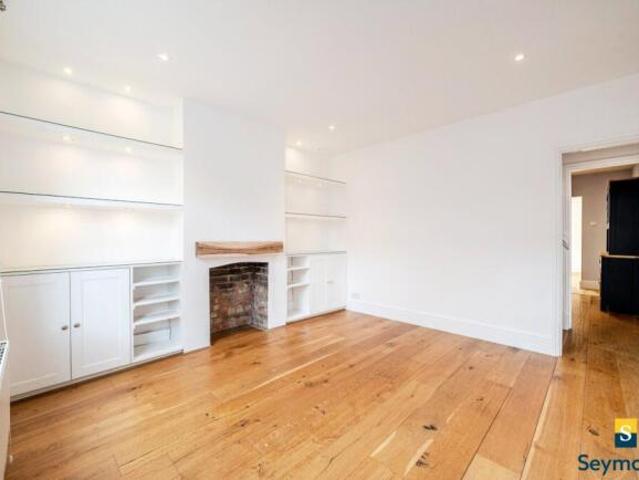 2 bedroom terraced house for sale in Eagle Road, Guildford, Surrey, GU1