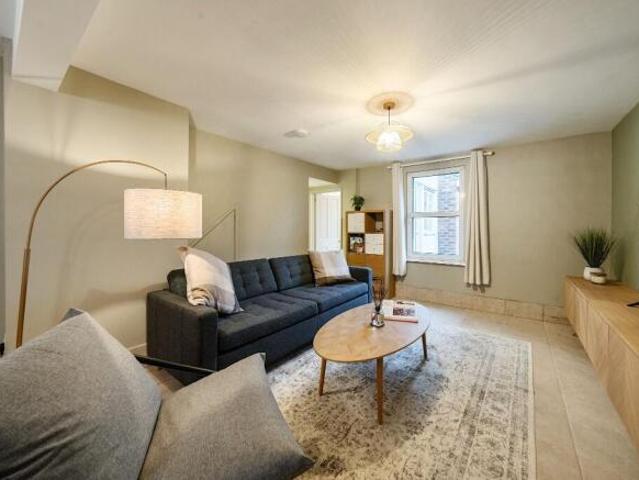 2 bedroom terraced house for sale in Earl Street, Oxford, Oxfordshire, OX2