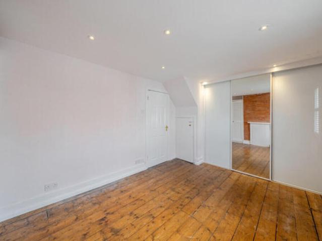 2 bedroom terraced house for sale in Earl Street, West Oxford, OX2
