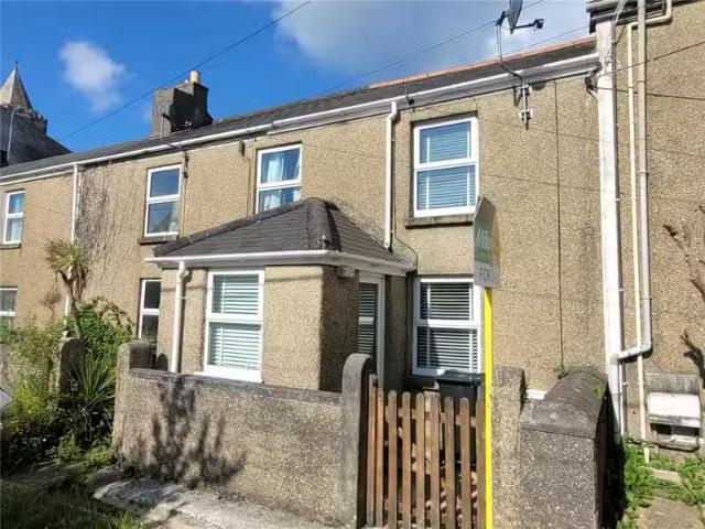 2 bedroom terraced house for sale in East Terrace, Hayle, TR27
