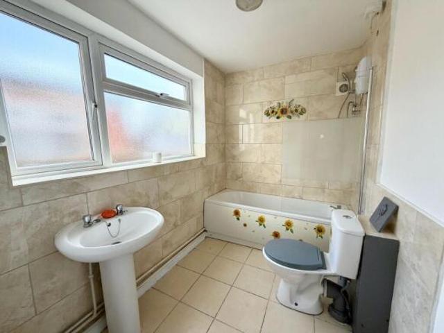 2 bedroom terraced house for sale in East Terrace, Stoke On Trent, ST6