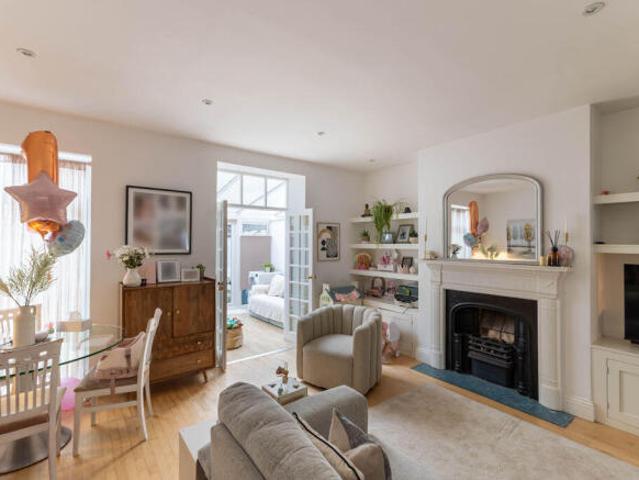 2 bedroom terraced house for sale in East Front, Brandling Place, Jesmond, Newcastle Upon Tyne, NE2
