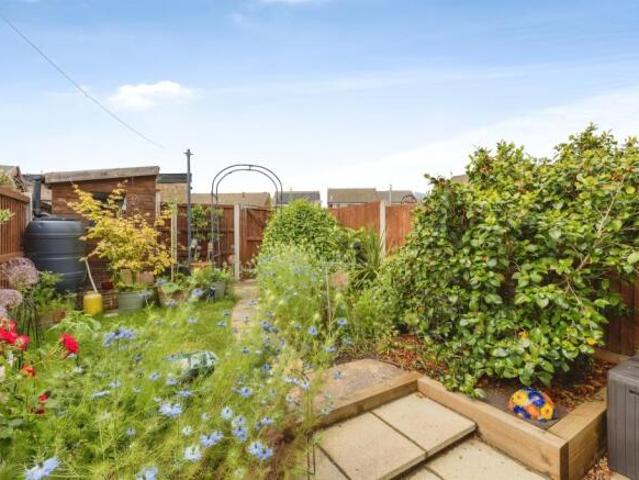 2 bedroom terraced house for sale in Ecton Walk, Norwich, NR6