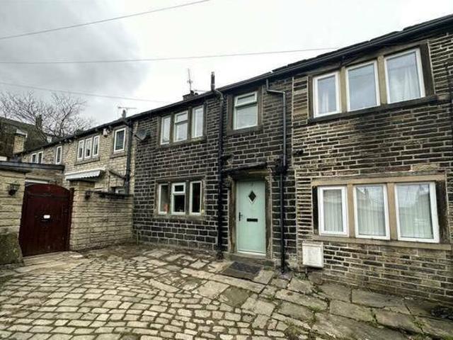 2 bedroom terraced house for sale in Edge End Bradford Denholme BD13