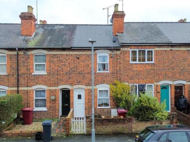 2 bedroom terraced house for sale in Edinburgh Road, Reading, Berkshire, RG30