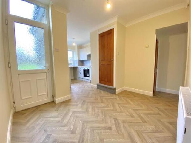 2 bedroom terraced house for sale in Eldon Road, Marsh, Huddersfield, HD1