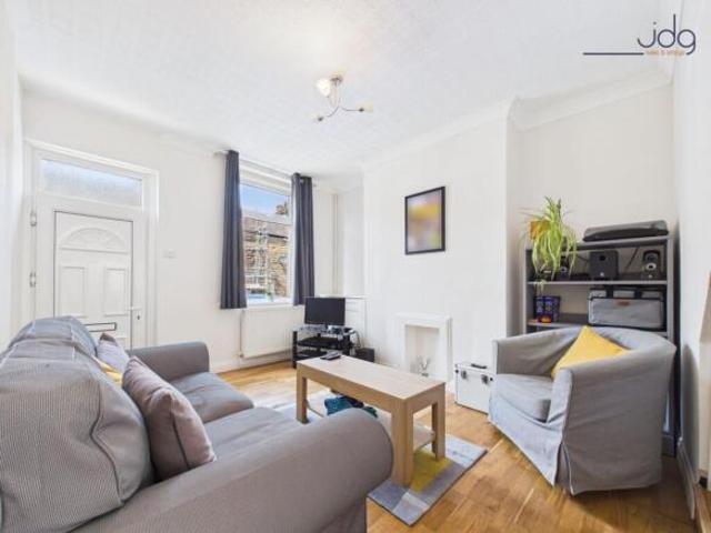 2 bedroom terraced house for sale in Elgin Street | A well kept Moorlands terrace with clean modern finishes, close to the city centre. LA1