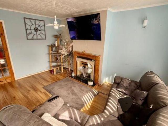 2 bedroom terraced house for sale in Foyle Close, Lincoln, LN5