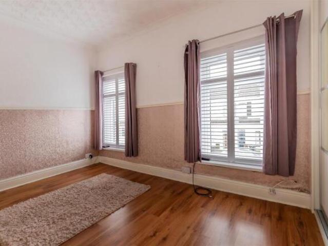 2 bedroom terraced house for sale in Forrest Road, Canton, Cardiff, CF5