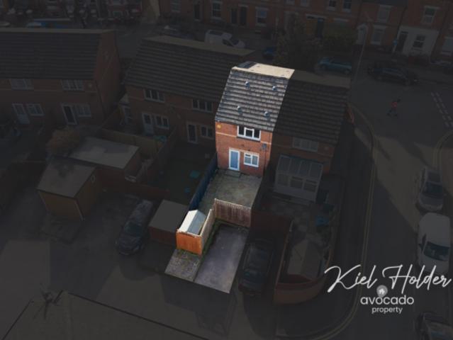 2 bedroom terraced house for sale in Fatherson Road, Central Reading, RG1