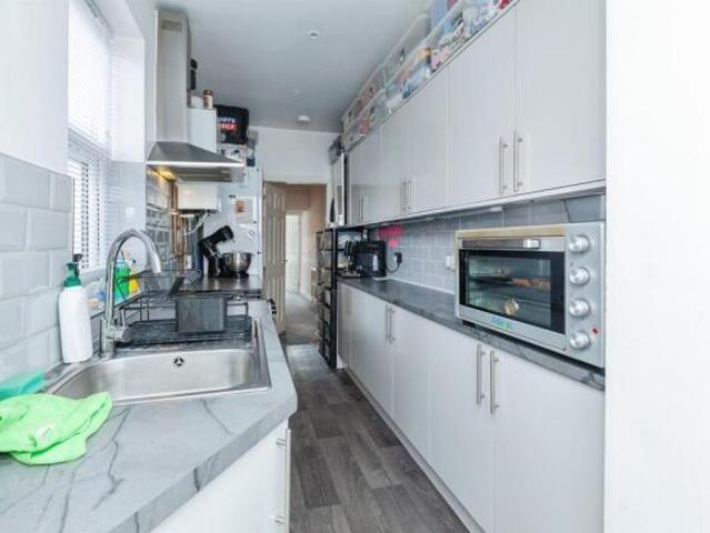 2 bedroom terraced house for sale in Fairfield Street, Wigston, LE18