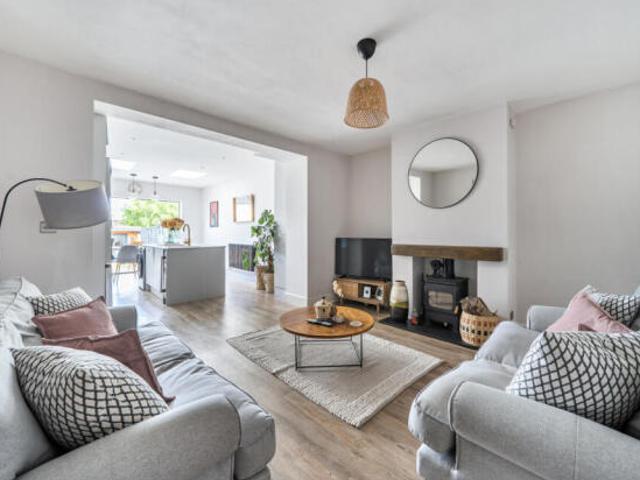 2 bedroom terraced house for sale in Fairhaven Road, Leckhampton, Cheltenham, GL53