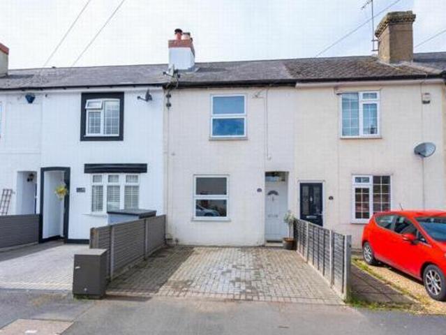 2 Bedroom Terraced House For Sale In Farnborough