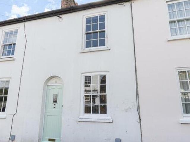 2 Bedroom Terraced House For Sale In Farnborough