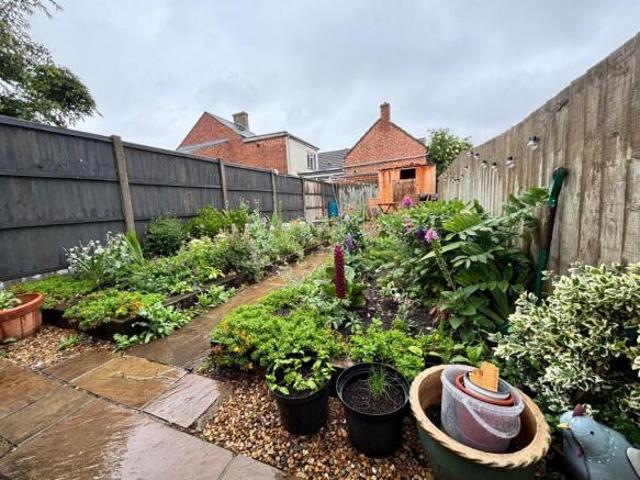 2 bedroom terraced house for sale in Field Terrace, Farcet, Peterborough, PE7