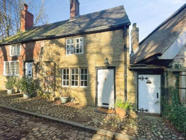 2 bedroom terraced house for sale in Firwood Fold, Tonge Moor, BL2