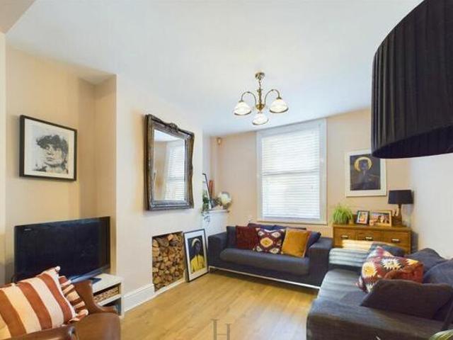 2 Bedroom Terraced House For Sale In Frodsham, Cheshire