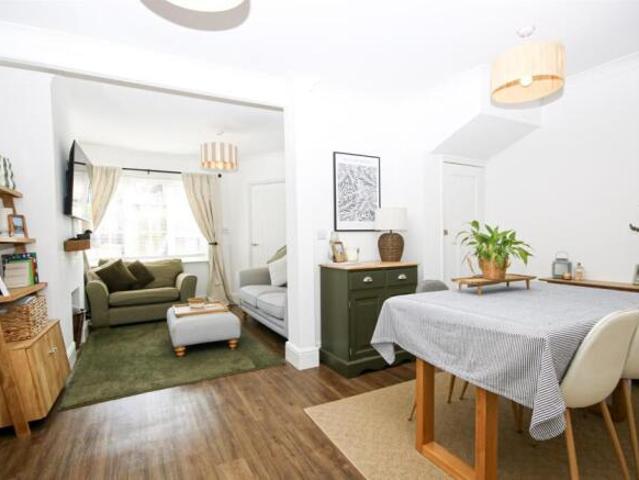 2 bedroom terraced house for sale in Furze Road, Thorpe St Andrew, NR7