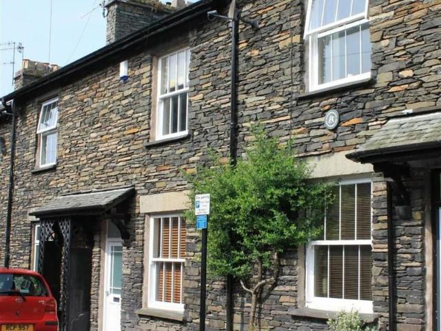 2 bedroom terraced house for sale in Keldas, 3 Compston Street.