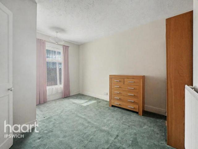 2 bedroom terraced house for sale in Kemball Street, Ipswich, IP4
