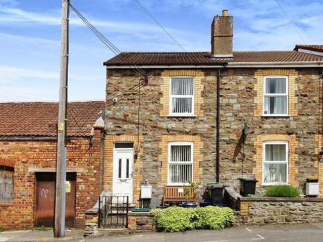 2 Bedroom Terraced House For Sale In Kingswood