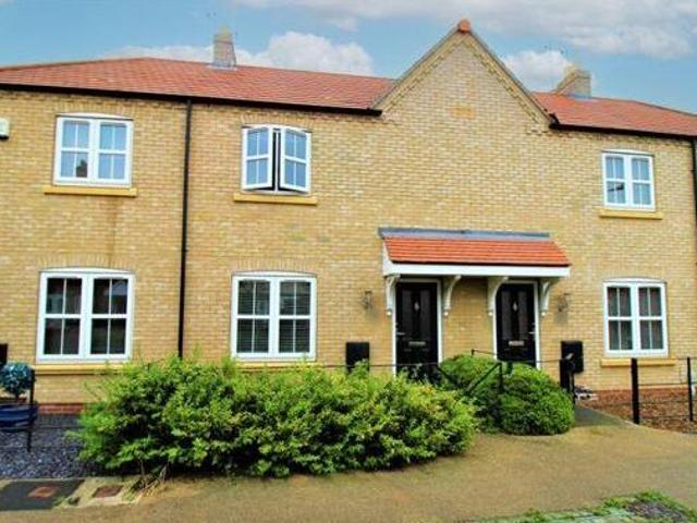 2 Bedroom Terraced House For Sale In Kingswood