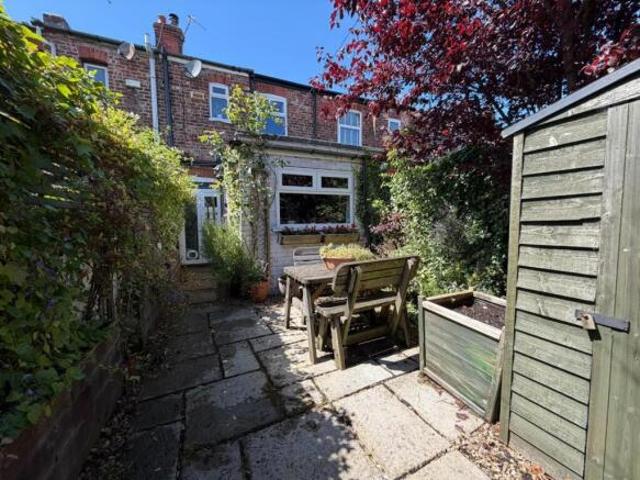 2 bedroom terraced house for sale in Kingshill Road, Chorlton, M21