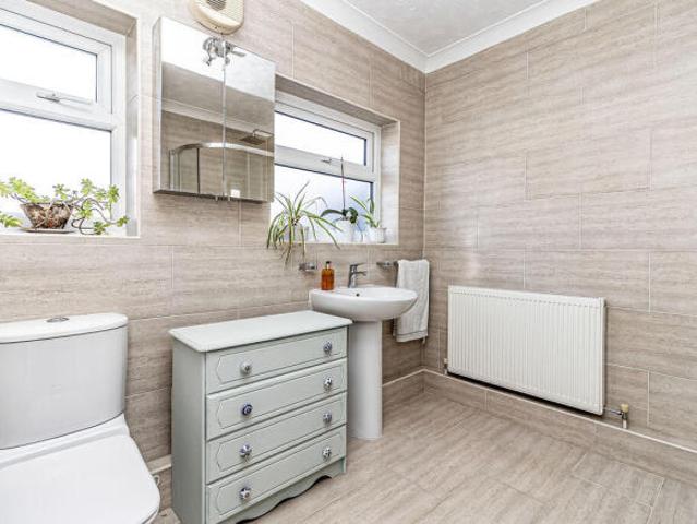 2 bedroom terraced house for sale in Kingsley Road, Southsea, PO4