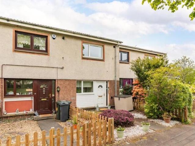 2 bedroom terraced house for sale in Howden Hall Park, Edinburgh, EH16