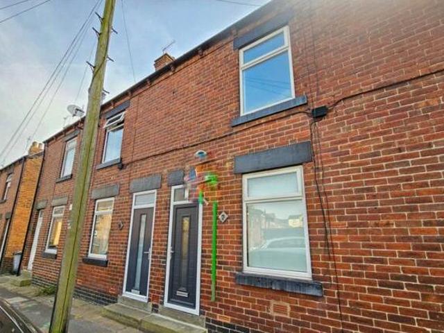 2 Bedroom Terraced House For Sale In Hoyland, Barnsley