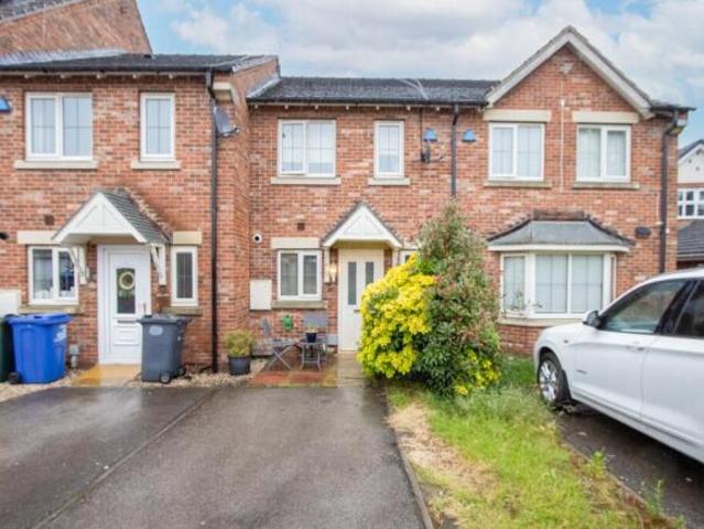 2 bedroom terraced house for sale in Honeysuckle Close, Bessacarr, Doncaster, DN4