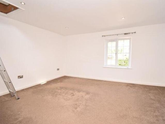 2 bedroom terraced house for sale in Honiton Road, Hill Barton, Exeter, EX1