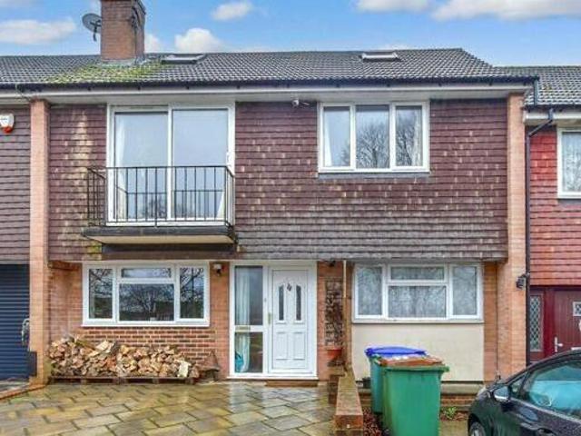 2 Bedroom Terraced House For Sale In Horsham