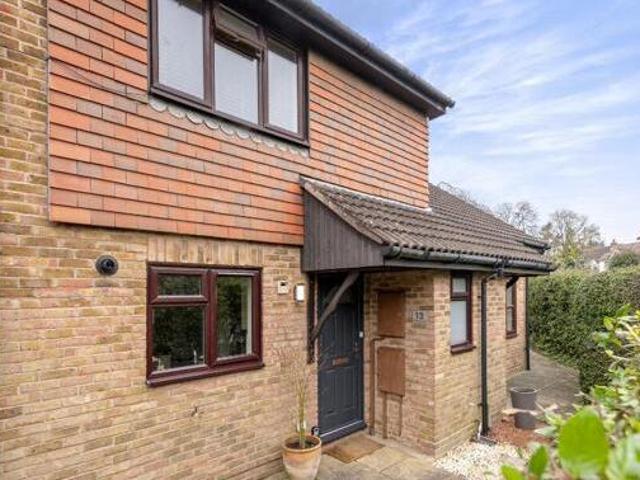 2 Bedroom Terraced House For Sale In Horsham, West Sussex