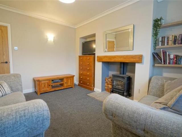 2 bedroom terraced house for sale in Hatfield House Lane, Sheffield, South Yorkshire, S5