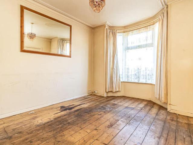 2 bedroom terraced house for sale in Hatfield Road, Southsea, PO4