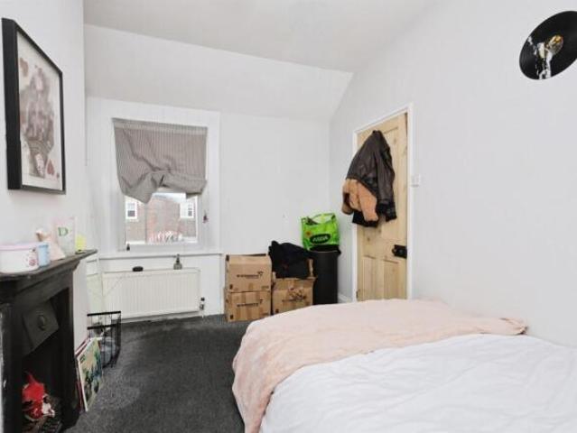 2 bedroom terraced house for sale in Havelock Road, Eastbourne, BN22