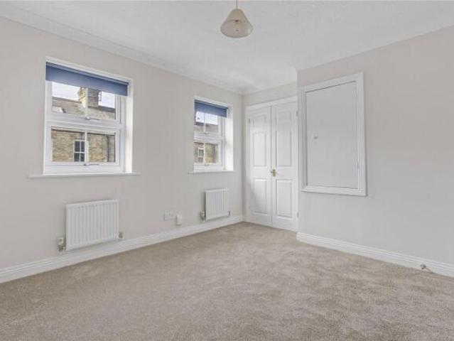 2 bedroom terraced house for sale in Hawkins Street, East Oxford, OX4