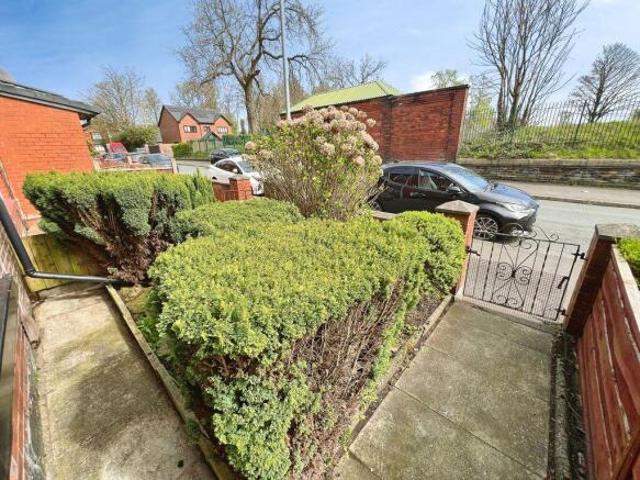 2 bedroom terraced house for sale in Hawthorne Road, Deane, BL3