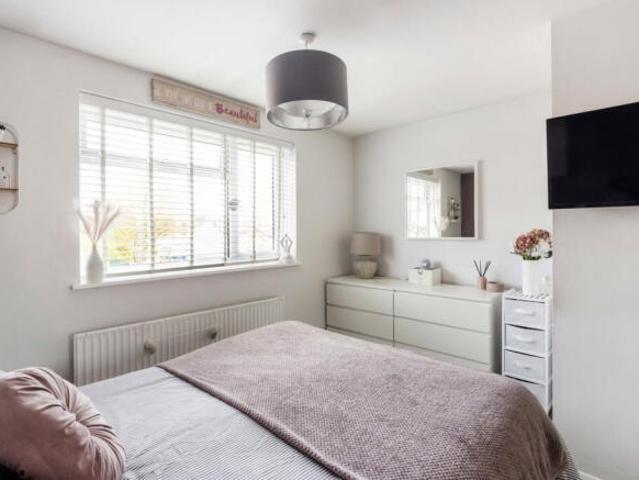 2 bedroom terraced house for sale in Hales Road, Cheltenham, GL52 6TB, GL52