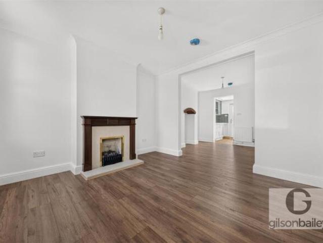 2 bedroom terraced house for sale in Hall Road, Norwich, NR1