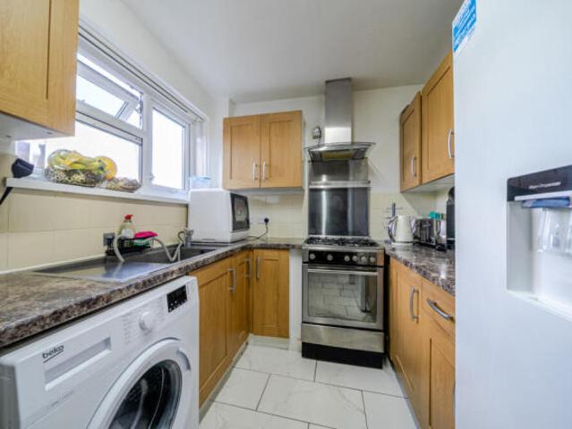 2 bedroom terraced house for sale in Hammond Street, Huddersfield, West Yorkshire, HD2