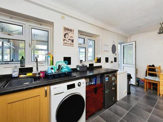 2 bedroom terraced house for sale in Hampden Road, Ashford, TN23